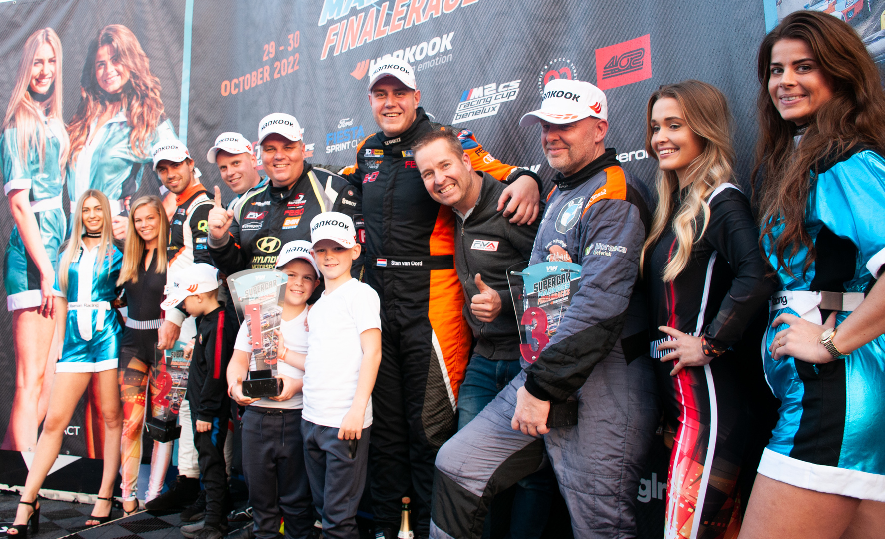 FEBO Racing sluit seizoen af met een prachtige zege - Supercar Challenge