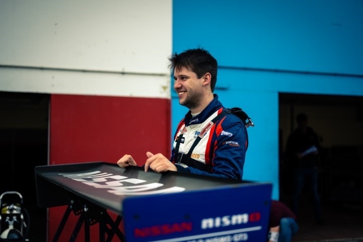 Team RACE-ART stapt over naar Bentley in Supercar Challenge - Supercar ...