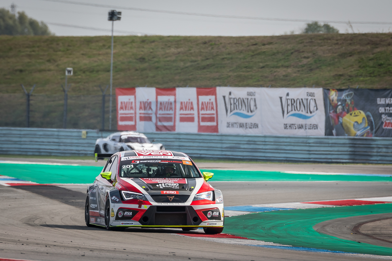 JR Motorsport naar pole in kwalificatie Gamma Racing Day - Supercar ...