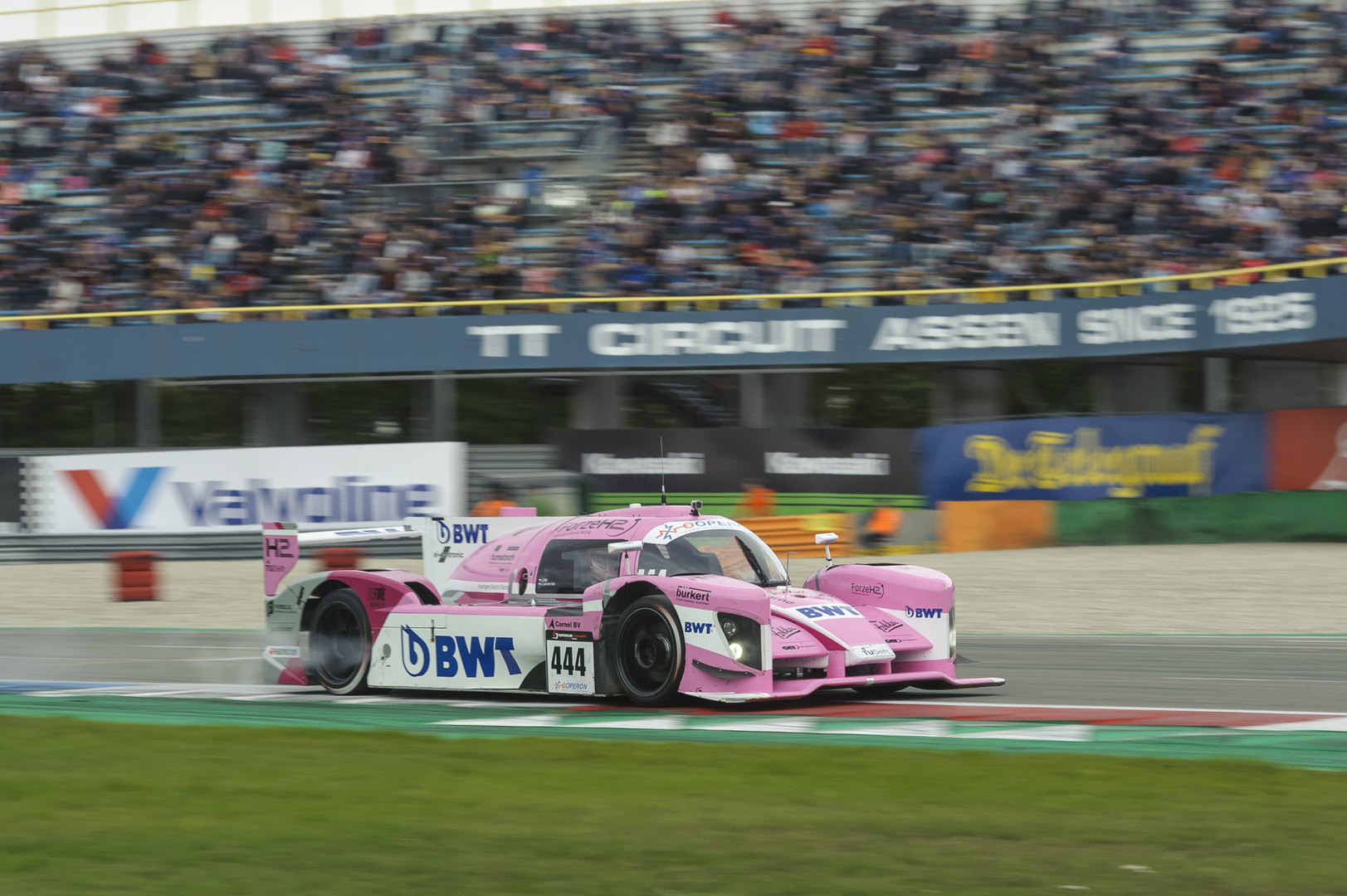 Winst voor Cor Euser, equipe Nabuurs-Van Riet, equipe Oosten-Teekens en ...