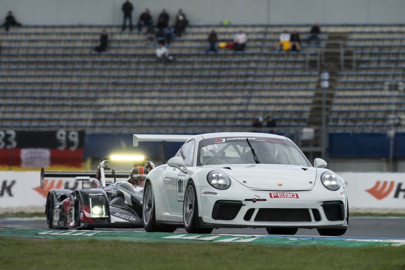 Alain Berg en Alex Cascatãu in Norma met afstand de snelsten op TT ...