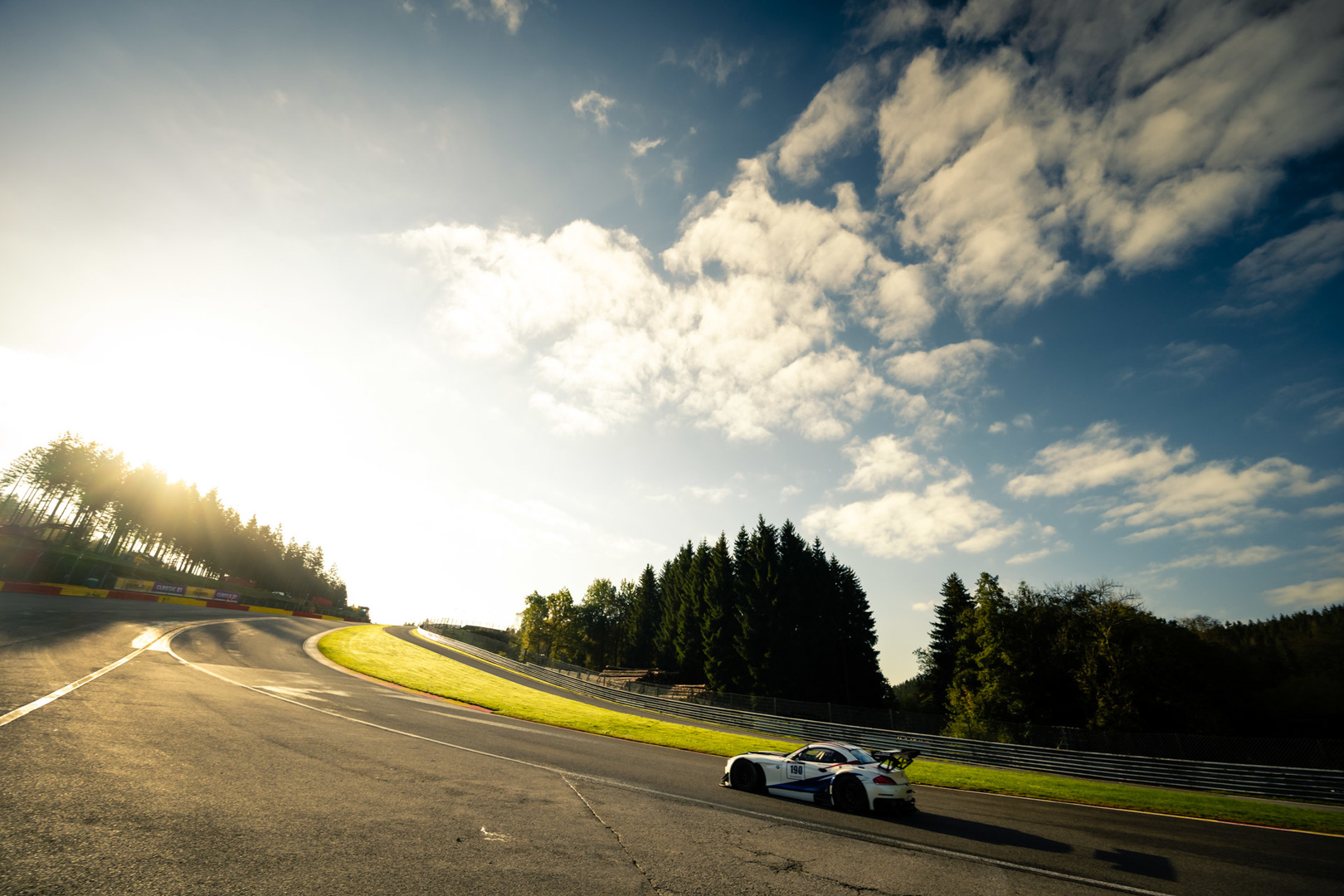 Zeges en podiumplekken voor Koopman Racing op Spa-Francorchamps ...