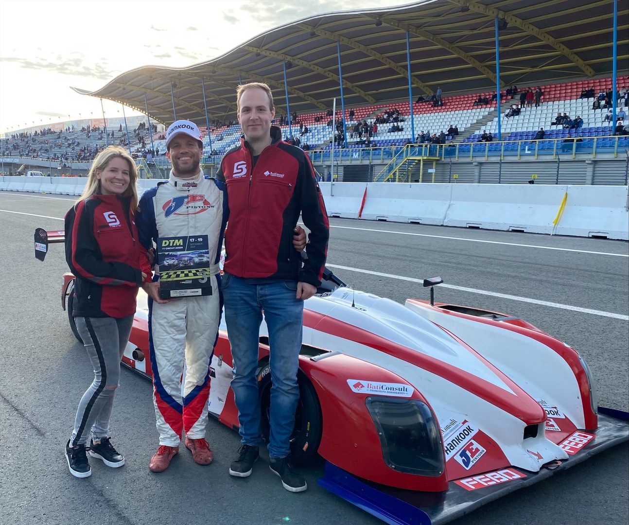 Race Winning Brands ondersteunt Alain Berg in Supercar Challenge ...