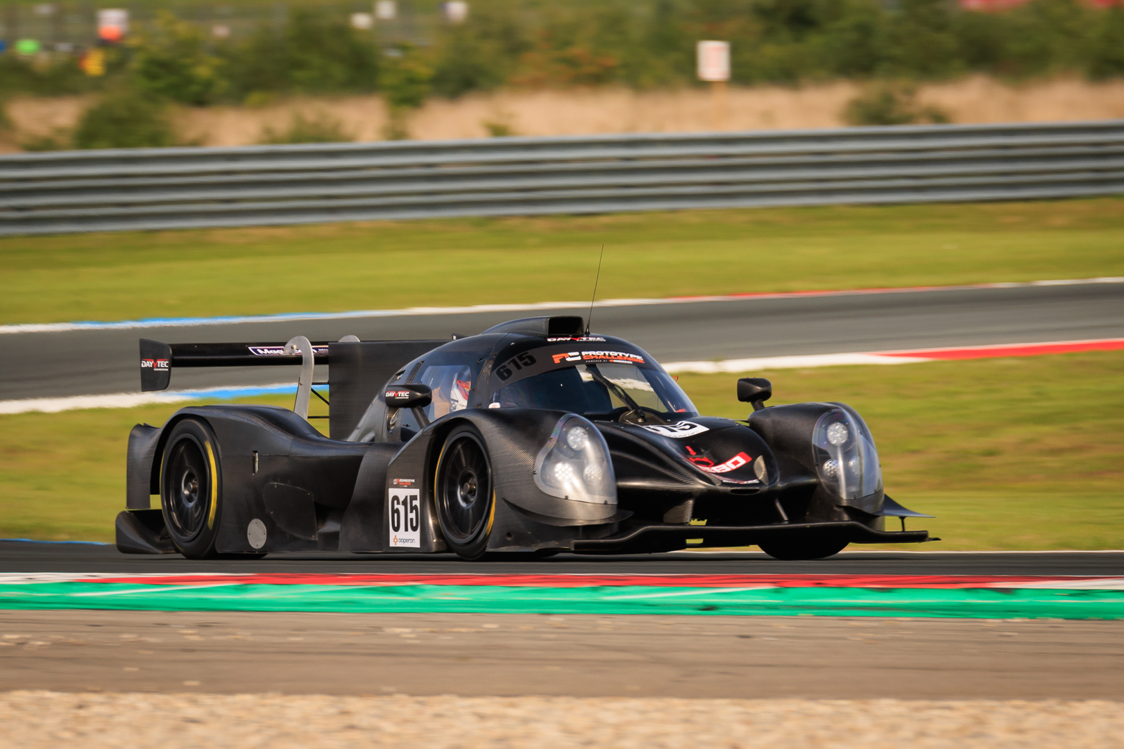 Alain Berg en Bas Schouten pakken de polepositions in Assen - Supercar ...