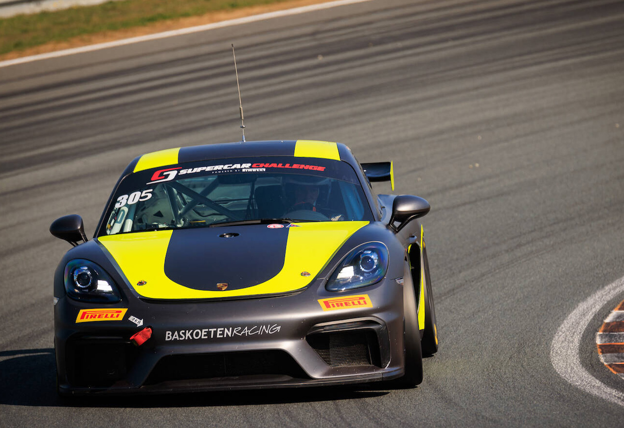 Titelstrijd gaat verder tijdens het Spa Racing Festival - Supercar ...